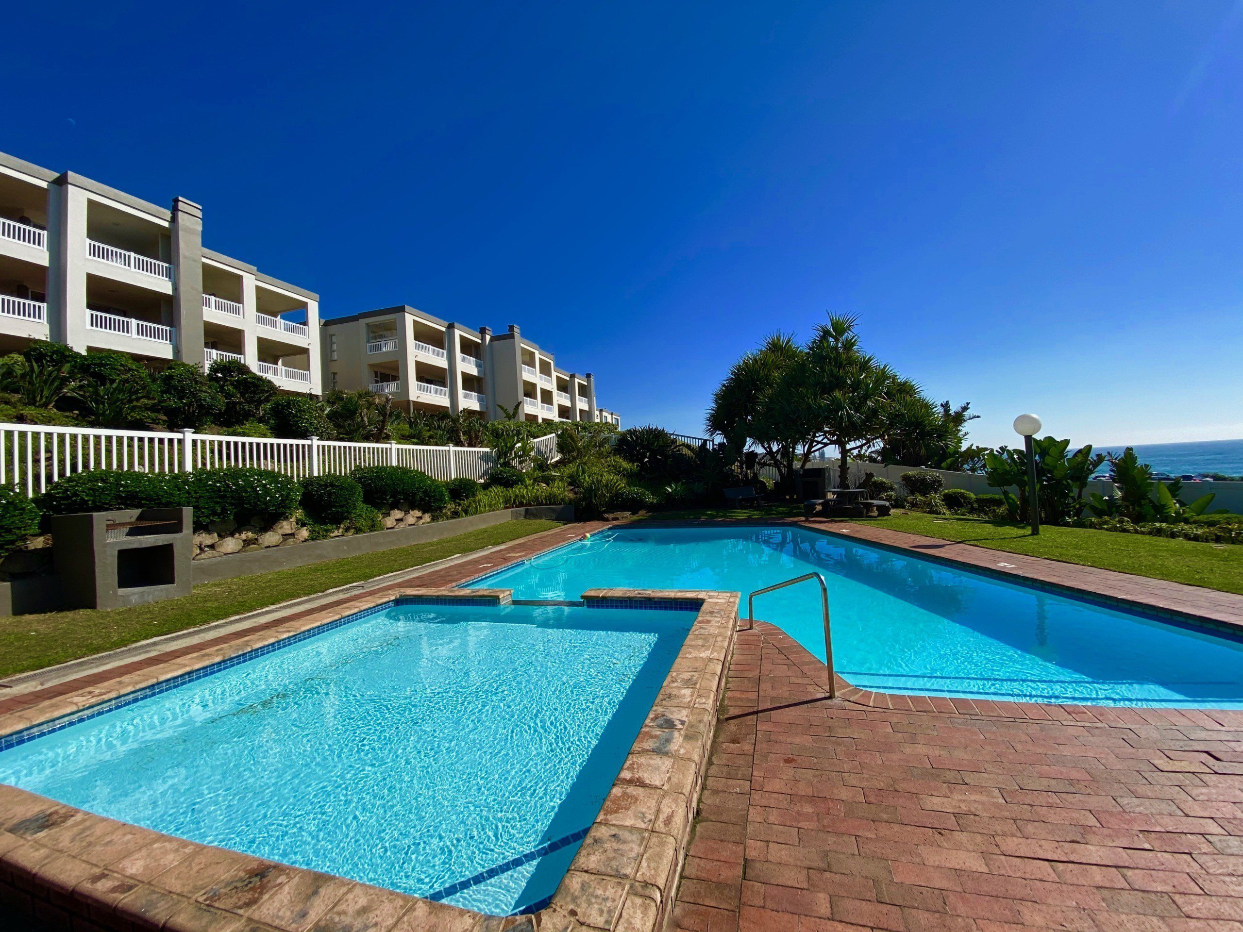 Laguna La Crete 8 Uvongo Self Catering Holiday Accommodation.