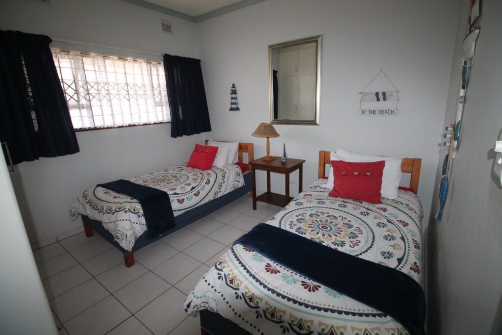 Ocean Breeze 11 Manaba Beach Self Catering Accommodation